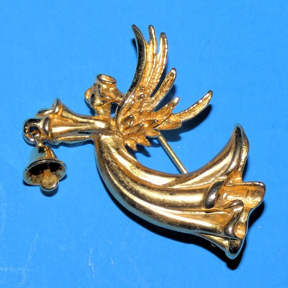 Robyn Rush | Jewelry | Vintage Robyn Rush Angel Brooch Pin Bell Wings ...